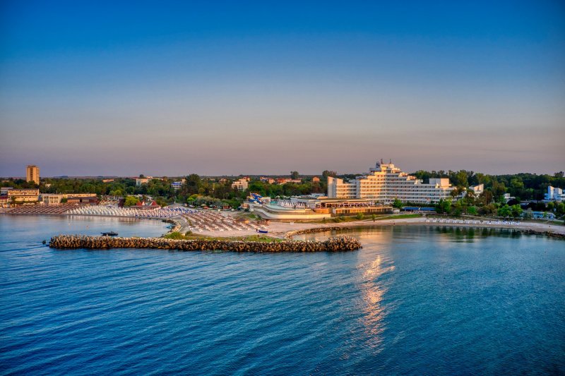 Cazare in Cap Aurora la Mera Onix 4*